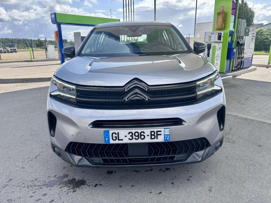 Серый Ситроен C5 Aircross 2022 в Таураге, объемом двигателя 1.50 л и пробегом 180 тыс. км за 11800 €, фото 3 на AUTOMOTO.COM.LV