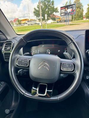 Серый Ситроен C5 Aircross 2022 в Таураге, объемом двигателя 1.50 л и пробегом 180 тыс. км за 11800 €, фото 20 на AUTOMOTO.COM.LV