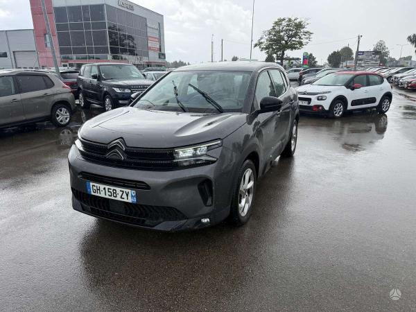 Серый Ситроен C5 Aircross 2022 в Таураге, объемом двигателя 1.20 л и пробегом 120 тыс. км за 10400 €, фото 1 на AUTOMOTO.COM.LV