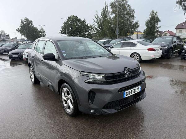Серый Ситроен C5 Aircross 2022 в Таураге, объемом двигателя 1.20 л и пробегом 120 тыс. км за 10400 €, фото 3 на AUTOMOTO.COM.LV