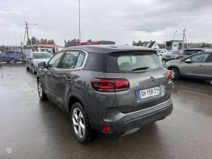 Pelēks Citroen C5 Aircross 2022 Tauragė, ar dzinēja tilpumu 1.20 L un nobraukumu 120 tūkst. km par 10400 €, foto 8 vietnē AUTOMOTO.COM.LV