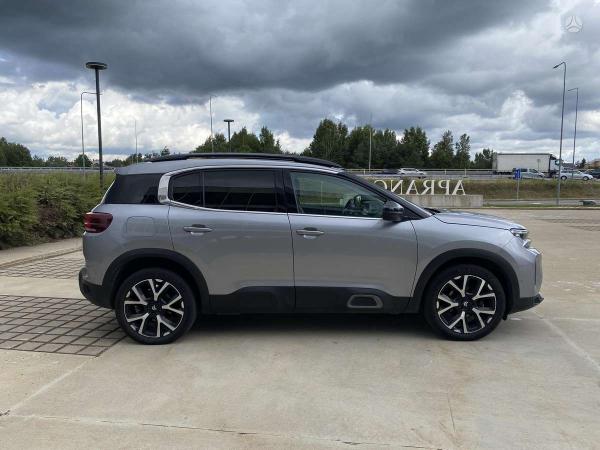 Серый Ситроен C5 Aircross 2022 в Вильнюс, объемом двигателя 1.20 л и пробегом 93 тыс. км за 19000 €, фото 5 на AUTOMOTO.COM.LV
