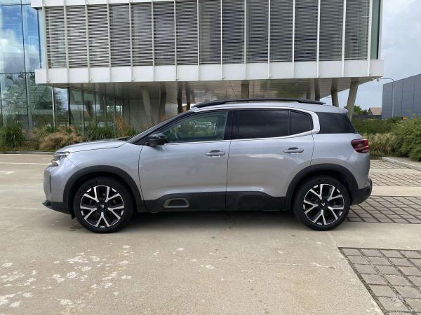 Серый Ситроен C5 Aircross 2022 в Вильнюс, объемом двигателя 1.20 л и пробегом 93 тыс. км за 19000 €, фото 6 на AUTOMOTO.COM.LV