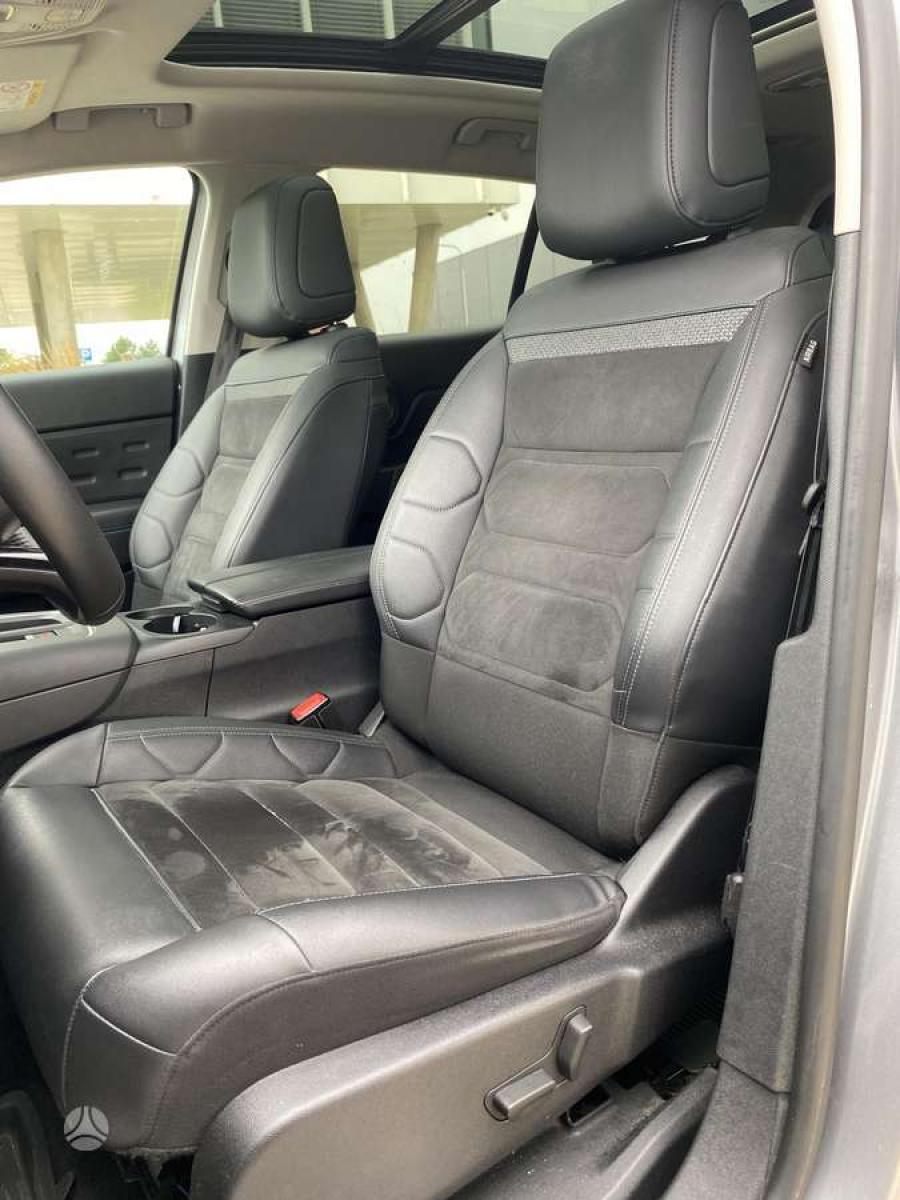 Pelēks Citroen C5 Aircross 2022 Viļņa, ar dzinēja tilpumu 1.20 L un nobraukumu 93 tūkst. km par 19000 €, foto 13 vietnē AUTOMOTO.COM.LV