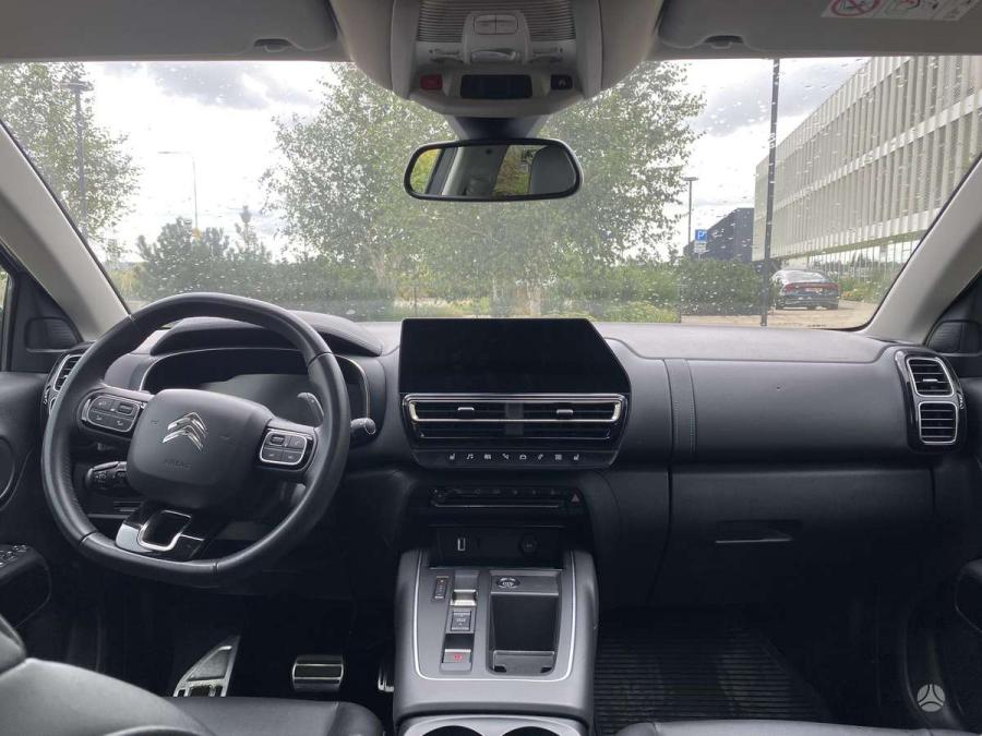 Pelēks Citroen C5 Aircross 2022 Viļņa, ar dzinēja tilpumu 1.20 L un nobraukumu 93 tūkst. km par 19000 €, foto 17 vietnē AUTOMOTO.COM.LV