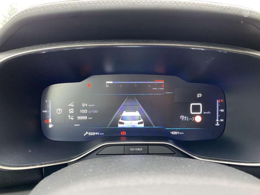 Pelēks Citroen C5 Aircross 2022 Viļņa, ar dzinēja tilpumu 1.20 L un nobraukumu 93 tūkst. km par 19000 €, foto 18 vietnē AUTOMOTO.COM.LV