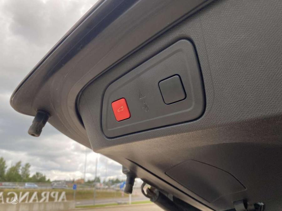 Pelēks Citroen C5 Aircross 2022 Viļņa, ar dzinēja tilpumu 1.20 L un nobraukumu 93 tūkst. km par 19000 €, foto 29 vietnē AUTOMOTO.COM.LV