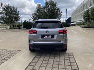 Pelēks Citroen C5 Aircross 2022 Viļņa, ar dzinēja tilpumu 1.20 L un nobraukumu 93 tūkst. km par 19000 €, foto 30 vietnē AUTOMOTO.COM.LV