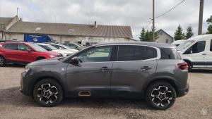 Pelēks Citroen C5 Aircross 2022 Klaipėda, ar dzinēja tilpumu 1.50 L un nobraukumu 166 tūkst. km par 16529 €, foto 3 vietnē AUTOMOTO.COM.LV