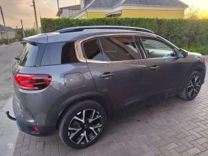 Grey Citroen C5 Aircross 2022 in Kalvarija, with an engine capacity of 1.50 L and mileage of 92 thousand km for 17606 €, photo 4 on AUTOMOTO.COM.LV