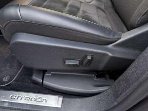 Grey Citroen C5 Aircross 2022 in Kalvarija, with an engine capacity of 1.50 L and mileage of 92 thousand km for 17606 €, photo 11 on AUTOMOTO.COM.LV