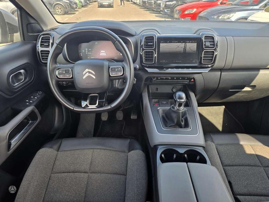 Pelēks Citroen C5 Aircross 2022 Viļņa, ar dzinēja tilpumu 1.50 L un nobraukumu 180 tūkst. km par 11999 €, foto 11 vietnē AUTOMOTO.COM.LV