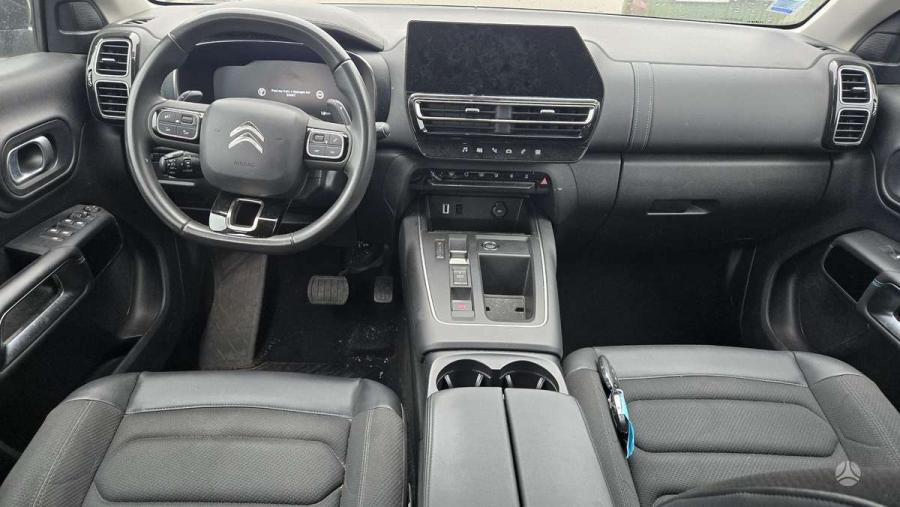 Grey Citroen C5 Aircross 2022 in Vilnius, with an engine capacity of 1.50 L and mileage of 161 thousand km for 13700 €, photo 16 on AUTOMOTO.COM.LV