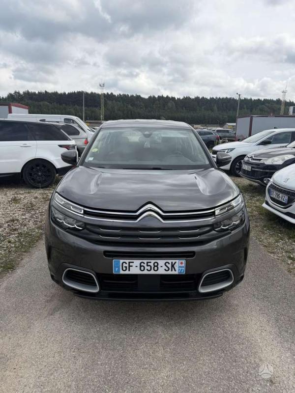 Серый Ситроен C5 Aircross 2022 в Вильнюс, объемом двигателя 1.50 л и пробегом 190 тыс. км за 10650 €, фото 3 на AUTOMOTO.COM.LV