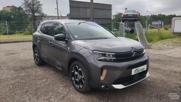 Серый Ситроен C5 Aircross 2022 в Клайпеда, объемом двигателя 1.50 л и пробегом 166 тыс. км за 16529 €, фото 1 на AUTOMOTO.COM.LV