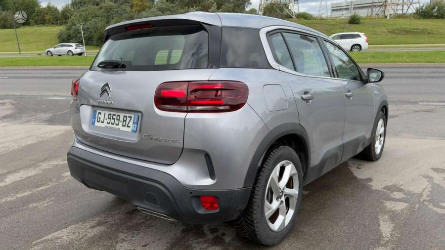 Серый Ситроен C5 Aircross 2022 в Каунас, объемом двигателя 1.20 л и пробегом 142 тыс. км за 13976 €, фото 8 на AUTOMOTO.COM.LV