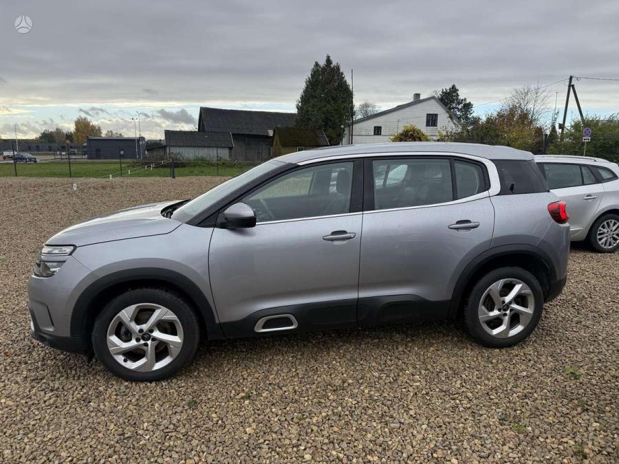 Pelēks Citroen C5 Aircross 2022 Tauragė, ar dzinēja tilpumu 1.50 L un nobraukumu 200 tūkst. km par 10200 €, foto 9 vietnē AUTOMOTO.COM.LV