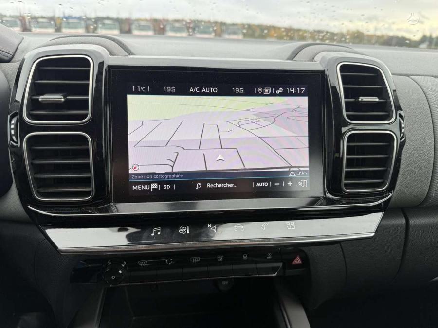 Pelēks Citroen C5 Aircross 2022 Tauragė, ar dzinēja tilpumu 1.50 L un nobraukumu 200 tūkst. km par 10200 €, foto 16 vietnē AUTOMOTO.COM.LV