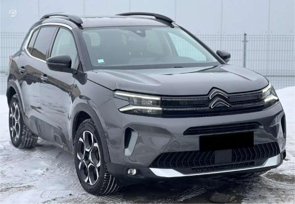 Серый Ситроен C5 Aircross 2023 в Паневежис, объемом двигателя 1.60 л и пробегом 22 тыс. км за 17950 €, фото 1 на AUTOMOTO.COM.LV