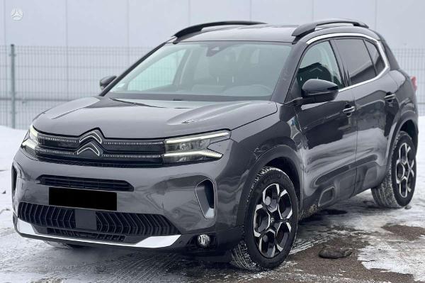 Серый Ситроен C5 Aircross 2023 в Паневежис, объемом двигателя 1.60 л и пробегом 22 тыс. км за 17950 €, фото 2 на AUTOMOTO.COM.LV