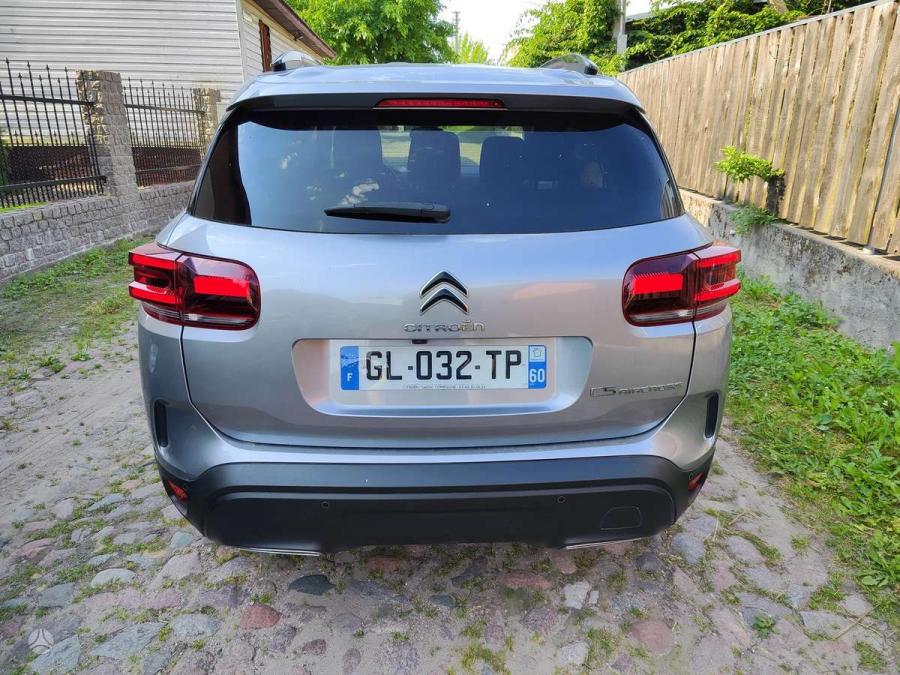 Pelēks Citroen C5 Aircross 2023 Marijampole, ar dzinēja tilpumu 1.50 L un nobraukumu 158 tūkst. km par 17781 €, foto 8 vietnē AUTOMOTO.COM.LV