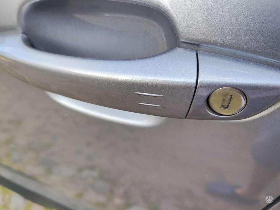 Pelēks Citroen C5 Aircross 2023 Marijampole, ar dzinēja tilpumu 1.50 L un nobraukumu 158 tūkst. km par 17781 €, foto 30 vietnē AUTOMOTO.COM.LV