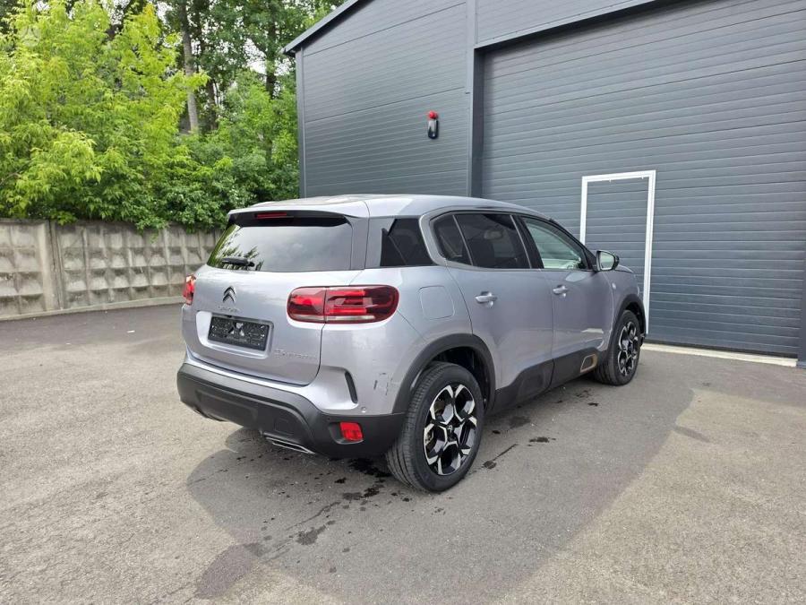 Серый Ситроен C5 Aircross 2023 в Каунас, объемом двигателя 1.50 л и пробегом 57 тыс. км за 11400 €, фото 3 на AUTOMOTO.COM.LV