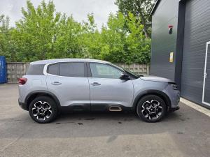 Серый Ситроен C5 Aircross 2023 в Каунас, объемом двигателя 1.50 л и пробегом 57 тыс. км за 11400 €, фото 7 на AUTOMOTO.COM.LV