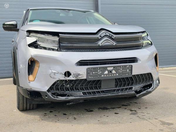 Grey Citroen C5 Aircross 2023 in Kaunas, with an engine capacity of 1.50 L and mileage of 57 thousand km for 11400 €, photo 10 on AUTOMOTO.COM.LV