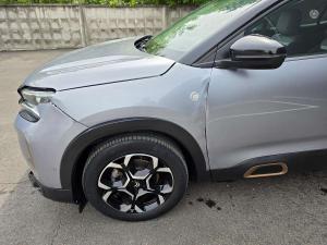 Серый Ситроен C5 Aircross 2023 в Каунас, объемом двигателя 1.50 л и пробегом 57 тыс. км за 11400 €, фото 12 на AUTOMOTO.COM.LV