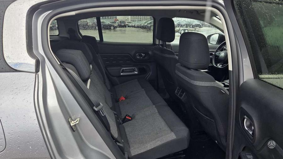 Grey Citroen C5 Aircross 2023 in Marijampole, with an engine capacity of 1.50 L and mileage of 212 thousand km for 14036 €, photo 12 on AUTOMOTO.COM.LV