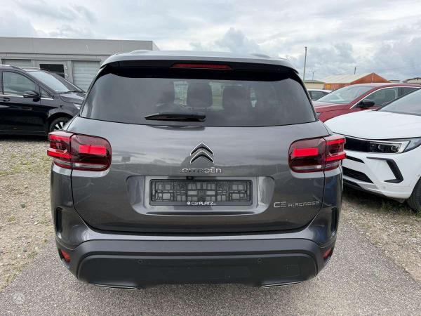 Серый Ситроен C5 Aircross 2023 в Вильнюс, объемом двигателя 1.50 л и пробегом 170 тыс. км за 15500 €, фото 6 на AUTOMOTO.COM.LV