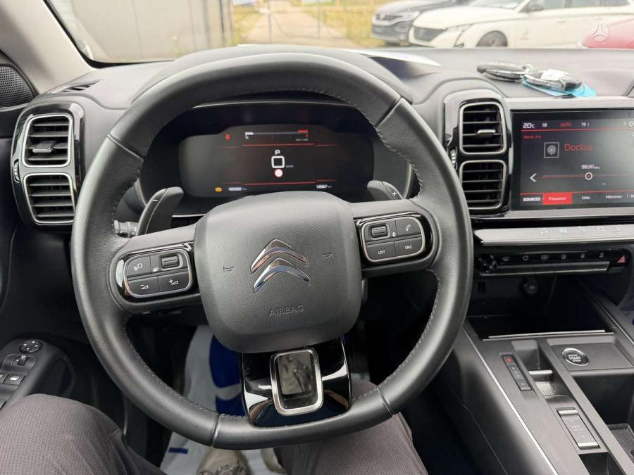 Grey Citroen C5 Aircross 2023 in Vilnius, with an engine capacity of 1.50 L and mileage of 170 thousand km for 15500 €, photo 14 on AUTOMOTO.COM.LV