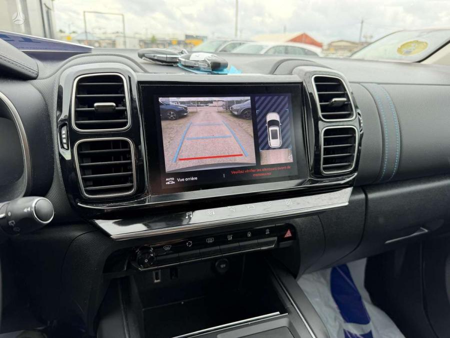 Grey Citroen C5 Aircross 2023 in Vilnius, with an engine capacity of 1.50 L and mileage of 170 thousand km for 15500 €, photo 16 on AUTOMOTO.COM.LV