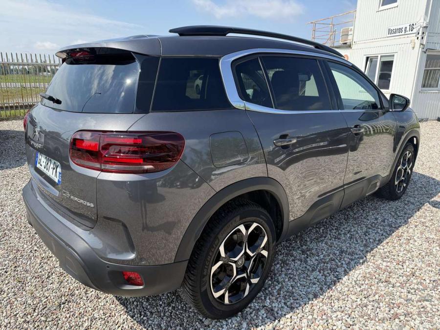 Pelēks Citroen C5 Aircross 2023 Marijampole, ar dzinēja tilpumu 1.50 L un nobraukumu 145 tūkst. km par 16934 €, foto 6 vietnē AUTOMOTO.COM.LV