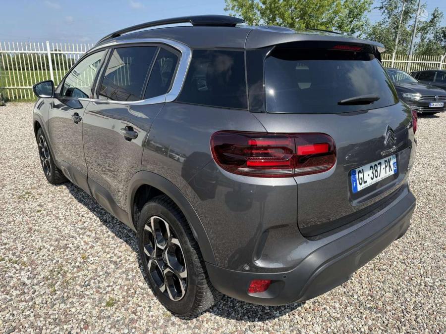 Pelēks Citroen C5 Aircross 2023 Marijampole, ar dzinēja tilpumu 1.50 L un nobraukumu 145 tūkst. km par 16934 €, foto 8 vietnē AUTOMOTO.COM.LV