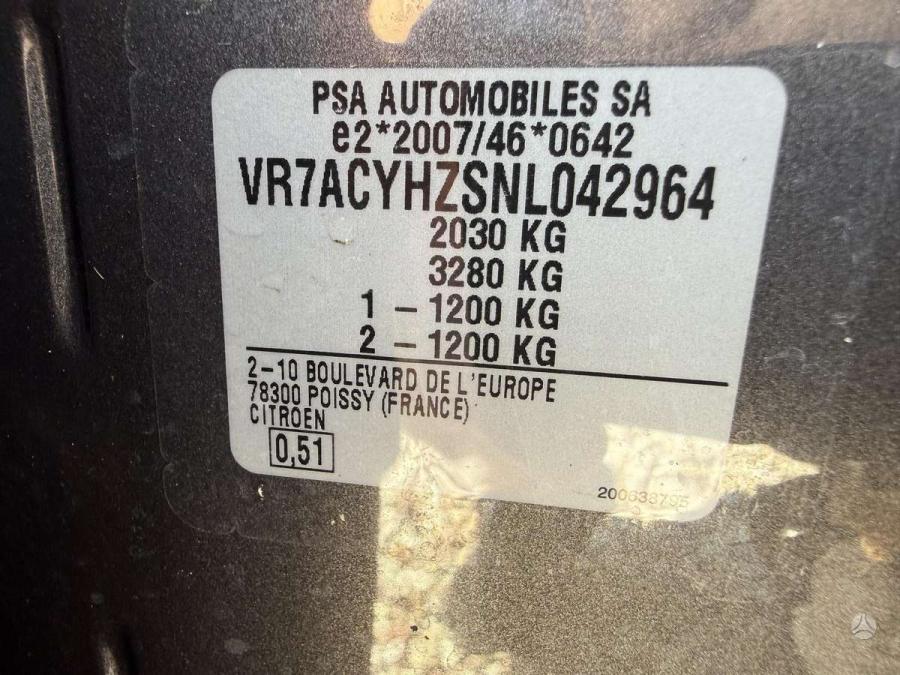 Pelēks Citroen C5 Aircross 2023 Marijampole, ar dzinēja tilpumu 1.50 L un nobraukumu 145 tūkst. km par 16934 €, foto 40 vietnē AUTOMOTO.COM.LV