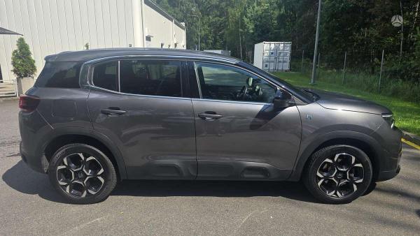Pelēks Citroen C5 Aircross 2023 Kauņa, ar dzinēja tilpumu 1.60 L un nobraukumu 164 tūkst. km par 15200 €, foto 5 vietnē AUTOMOTO.COM.LV