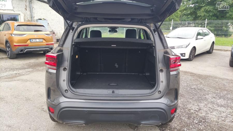Grey Citroen C5 Aircross 2023 in Klaipeda, with an engine capacity of 1.50 L and mileage of 185 thousand km for 17049 €, photo 14 on AUTOMOTO.COM.LV