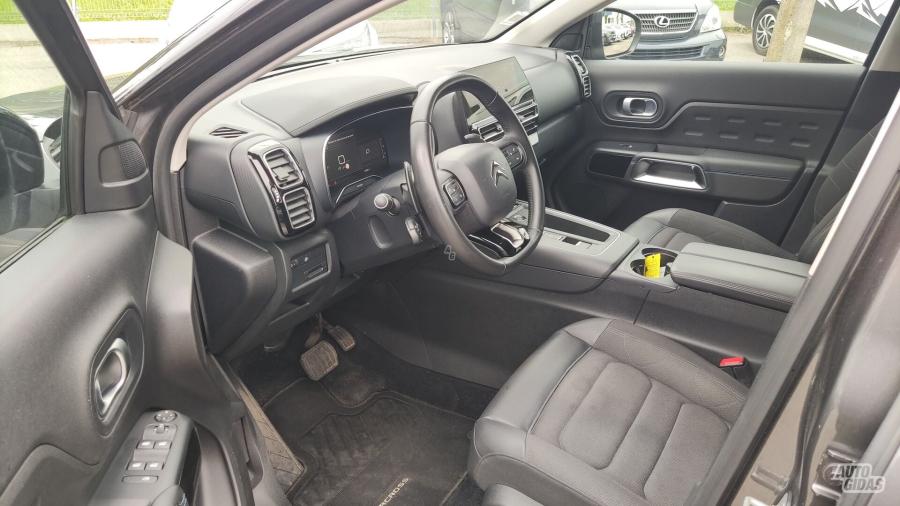Grey Citroen C5 Aircross 2023 in Klaipeda, with an engine capacity of 1.50 L and mileage of 185 thousand km for 17049 €, photo 16 on AUTOMOTO.COM.LV