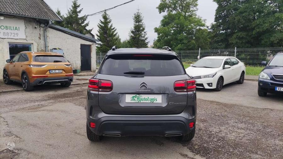 Серый Ситроен C5 Aircross 2023 в Клайпеда, объемом двигателя 1.50 л и пробегом 185 тыс. км за 17049 €, фото 13 на AUTOMOTO.COM.LV