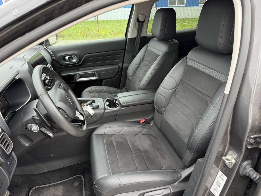 Pelēks Citroen C5 Aircross 2023 Tauragė, ar dzinēja tilpumu 1.20 L un nobraukumu 146 tūkst. km par 15004 €, foto 18 vietnē AUTOMOTO.COM.LV