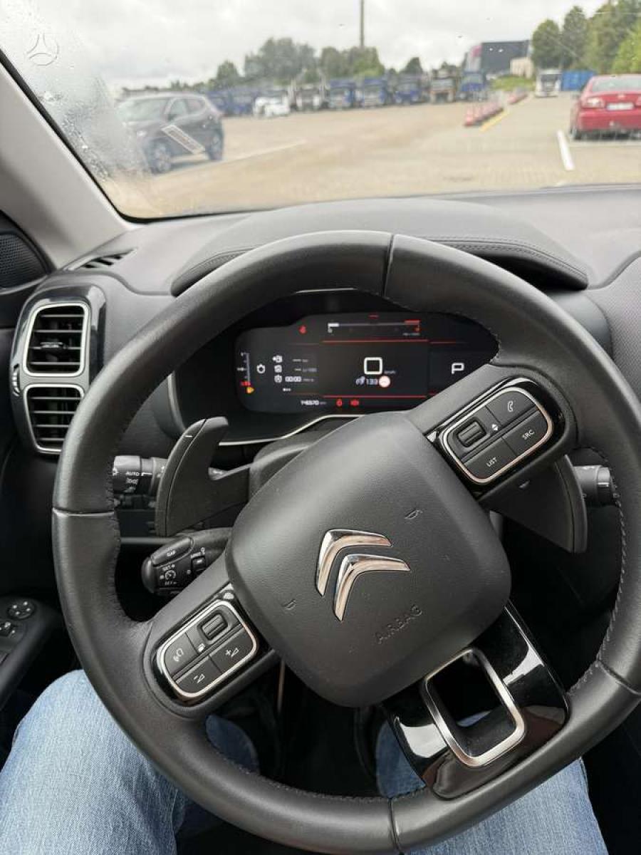 Pelēks Citroen C5 Aircross 2023 Tauragė, ar dzinēja tilpumu 1.20 L un nobraukumu 146 tūkst. km par 15004 €, foto 25 vietnē AUTOMOTO.COM.LV
