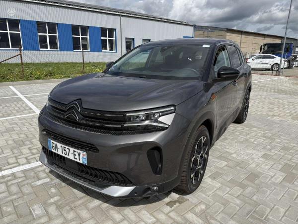 Серый Ситроен C5 Aircross 2023 в Таураге, объемом двигателя 1.20 л и пробегом 163 тыс. км за 14036 €, фото 4 на AUTOMOTO.COM.LV