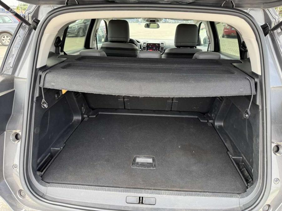 Grey Citroen C5 Aircross 2023 in Taurage, with an engine capacity of 1.20 L and mileage of 163 thousand km for 14036 €, photo 13 on AUTOMOTO.COM.LV