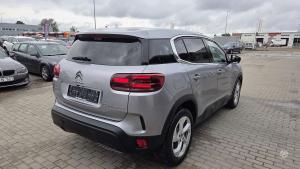 Pelēks Citroen C5 Aircross 2023 Marijampole, ar dzinēja tilpumu 1.50 L un nobraukumu 212 tūkst. km par 13189 €, foto 4 vietnē AUTOMOTO.COM.LV
