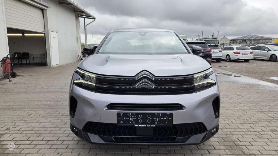 Pelēks Citroen C5 Aircross 2023 Marijampole, ar dzinēja tilpumu 1.50 L un nobraukumu 212 tūkst. km par 13189 €, foto 10 vietnē AUTOMOTO.COM.LV
