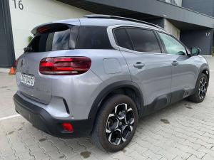 Grey Citroen C5 Aircross 2023 in Vilnius, with an engine capacity of 1.50 L and mileage of 168 thousand km for 16214 €, photo 4 on AUTOMOTO.COM.LV
