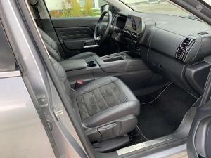 Grey Citroen C5 Aircross 2023 in Vilnius, with an engine capacity of 1.50 L and mileage of 168 thousand km for 16214 €, photo 10 on AUTOMOTO.COM.LV