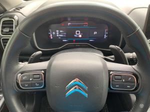 Grey Citroen C5 Aircross 2023 in Vilnius, with an engine capacity of 1.50 L and mileage of 168 thousand km for 16214 €, photo 16 on AUTOMOTO.COM.LV